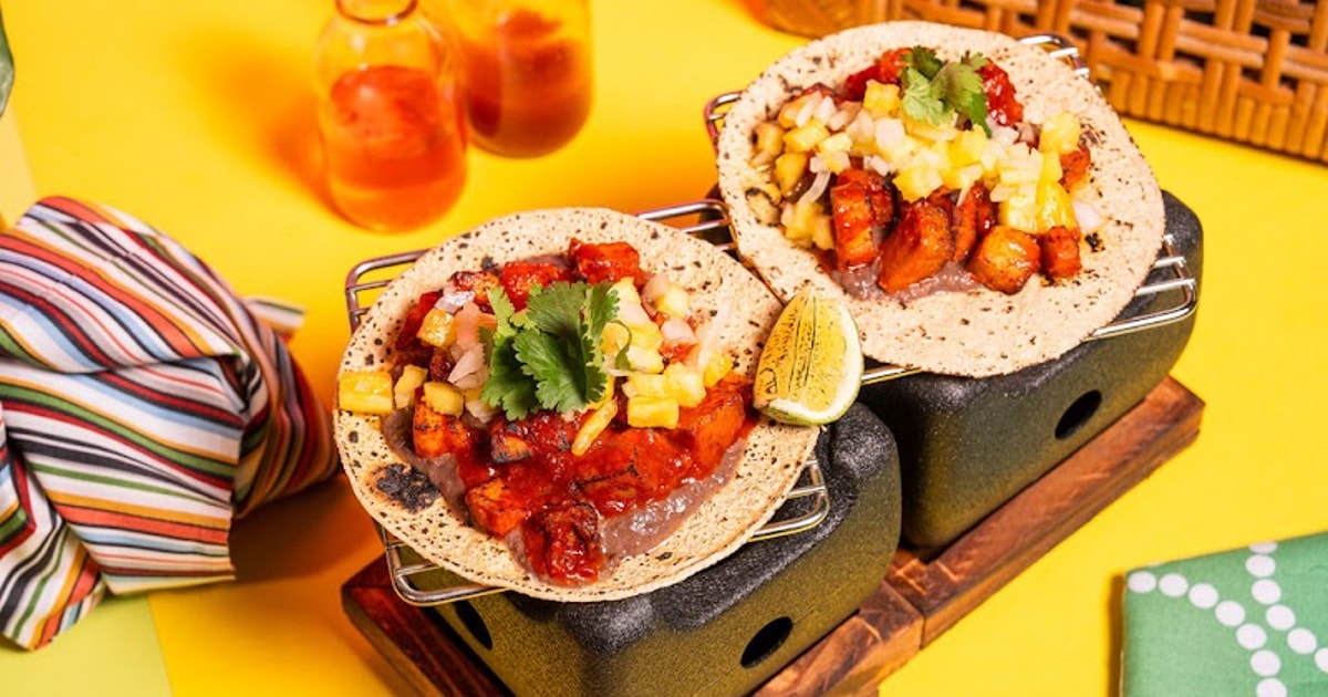 TOMATILLO Mexican Food & Bar | Mexican | Downtown Core